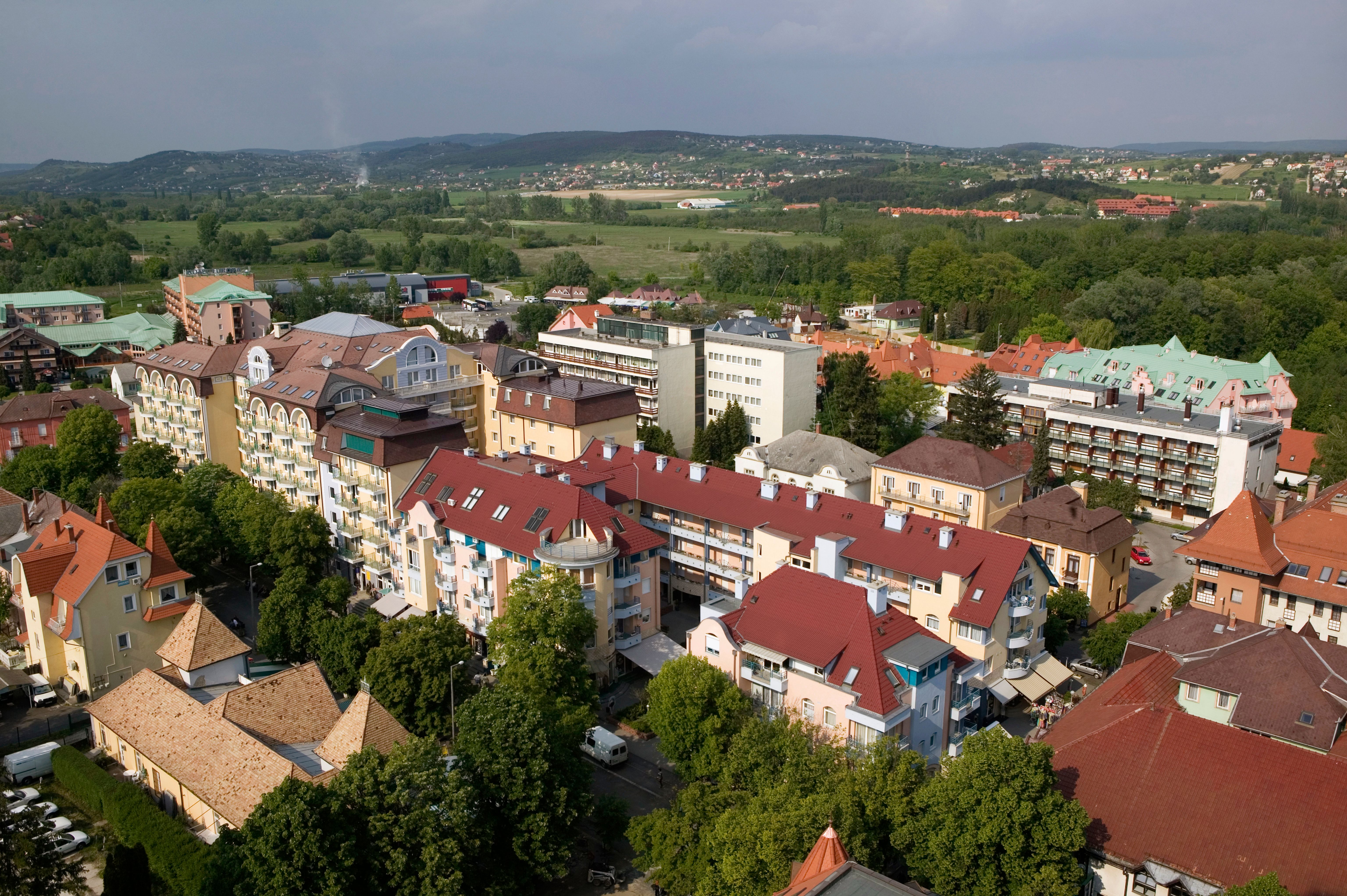 Hotels in Hévíz ab 31 € – SWOODOO