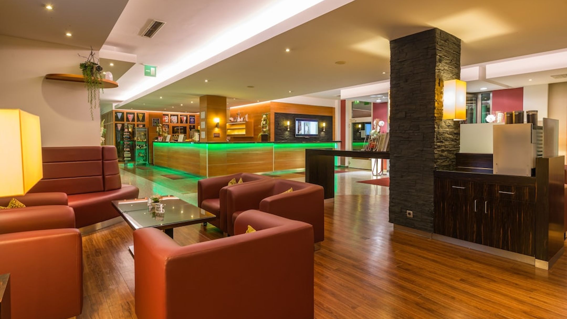 Novina Hotel Südwestpark Nürnberg, Nürnberg | SWOODOO